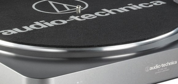 Audio-Technica AT-LP60 USB turntable effortlessly spins your vinyl into ...